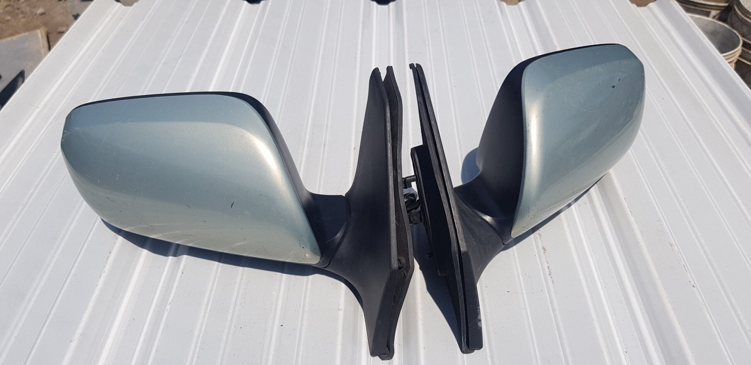 Toyota Avensis Carina Premio Electric Side Mirrors - Europarts Garage